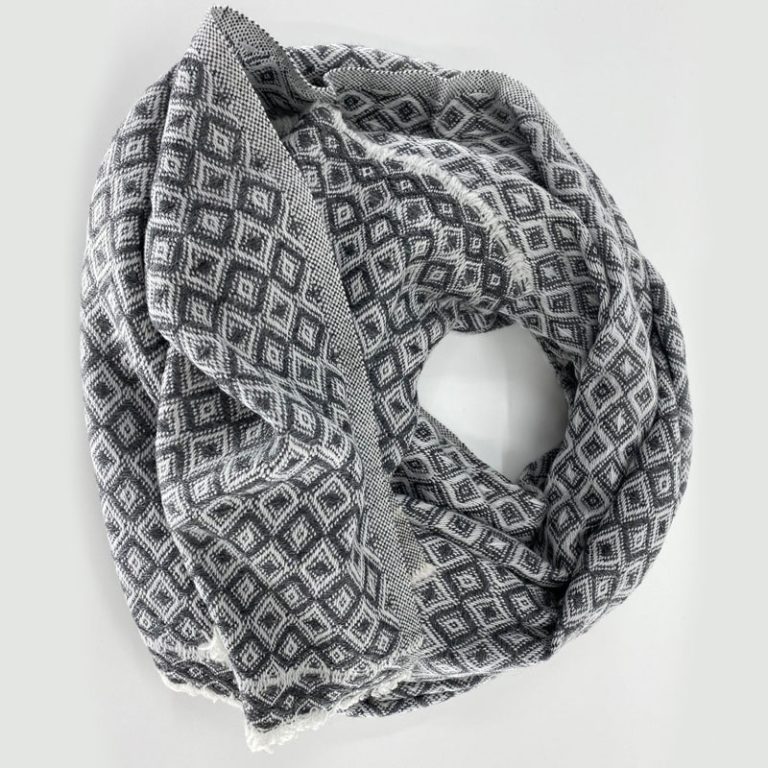 Himalayan Diamond Pattern Cashmere Stole Manufacturer