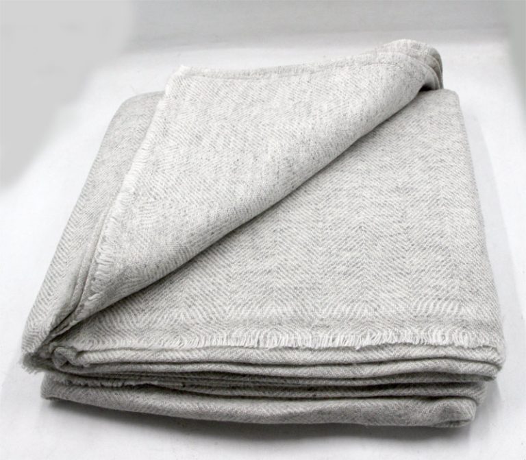 Himalayan Exclusive Cashmere Blanket Wholesale